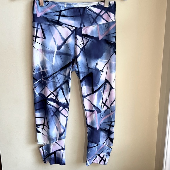 Balance Collection | Pants & Jumpsuits | Balance Collection Leggings ...